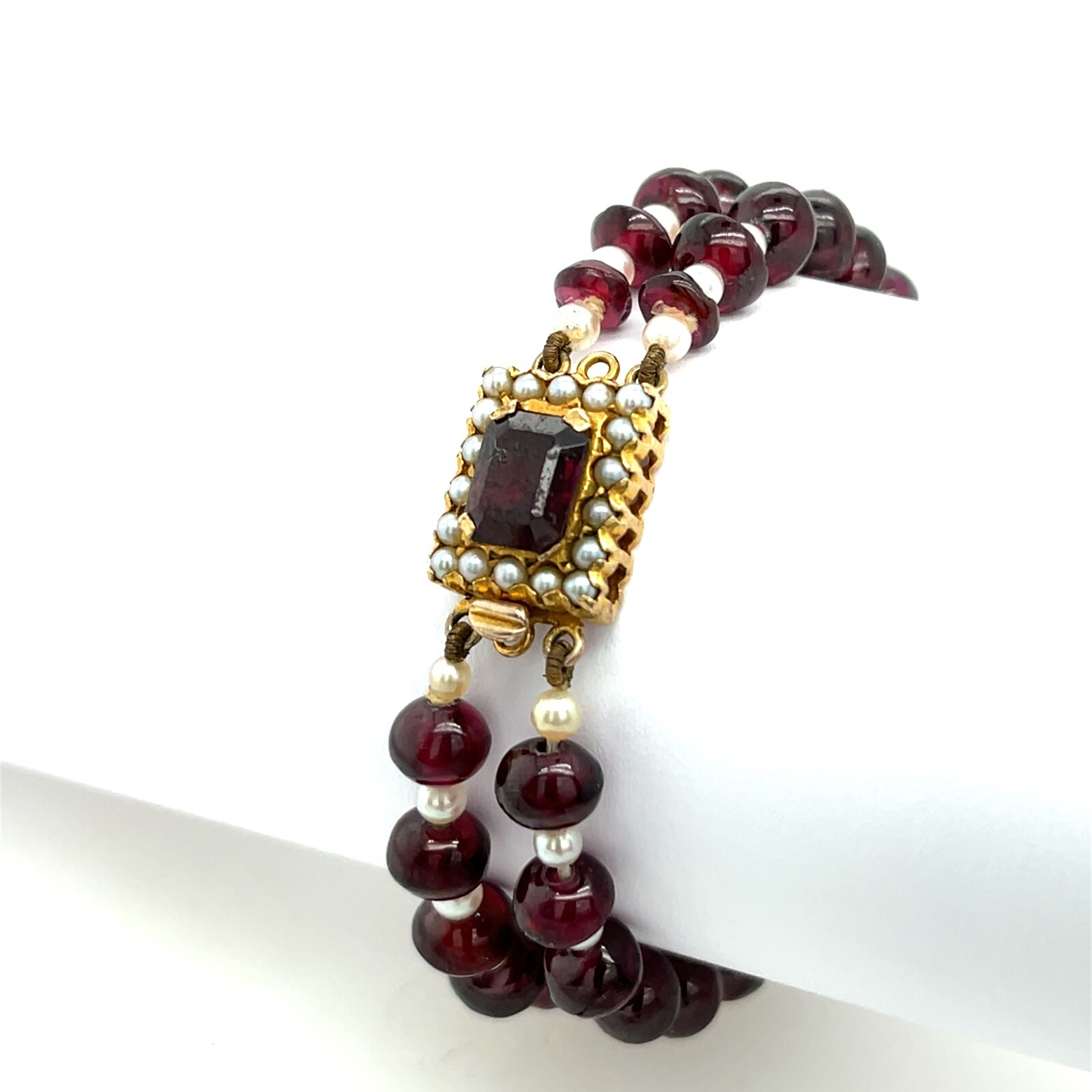 Garnet & Pearl Bracelet with 9ct Yellow Gold Clasp - Jewellery Cave London